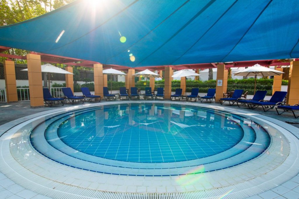 Swimming Pool Designs: Advancements in Water Treatment - Green Arch World